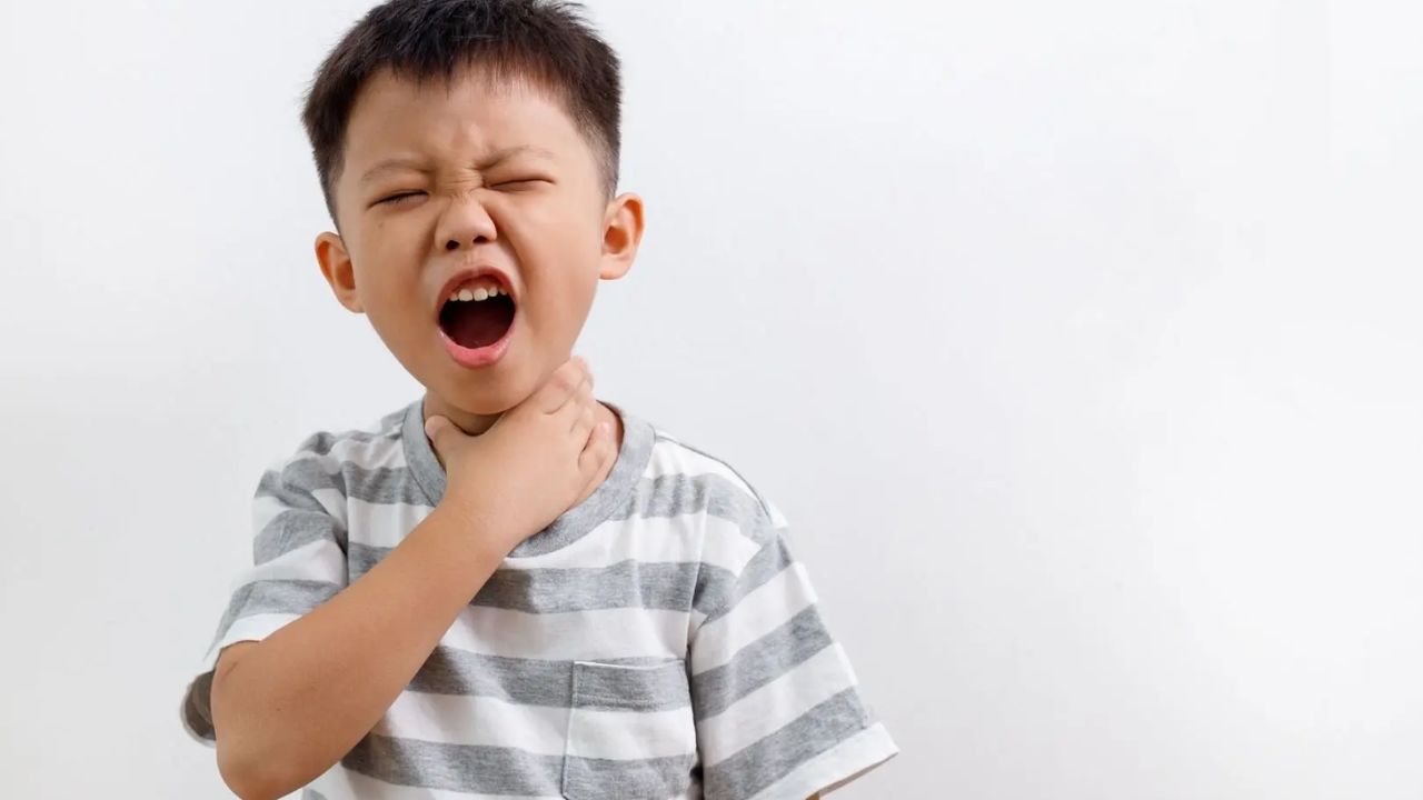 Guide to Managing Foreign Object Choking in Children - TCI Hospital EN